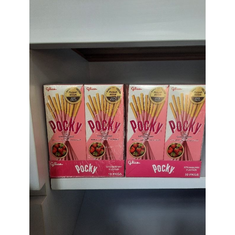 Jual pocky mini 22gr strawberry 1 pack isi 10 box | Shopee Indonesia