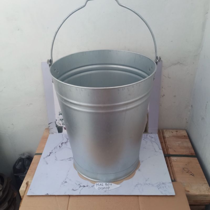 Jual Ember Baja Galvanis Kapasitas 20 liter / Pot Galvanis / Ember Susu ...