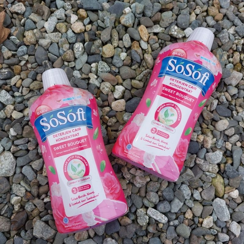 Jual So Soft Deterjen Cair Sweet Bouquet 700mL | Shopee Indonesia
