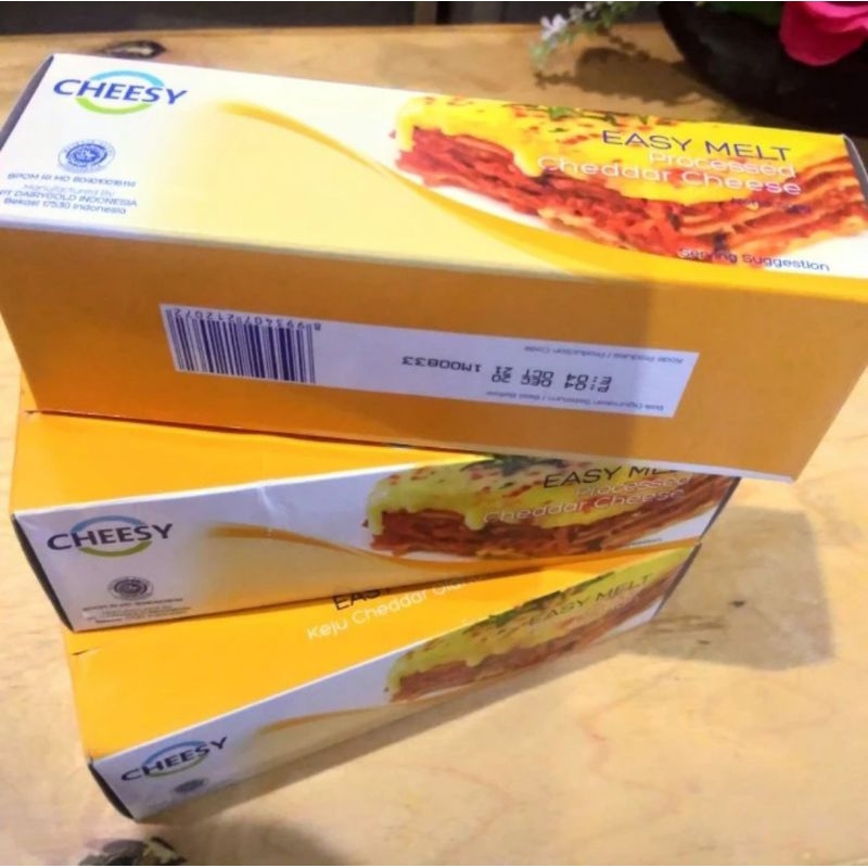 Jual Cheesy easy melt processed cheddar cheese keju 500gr | Shopee ...