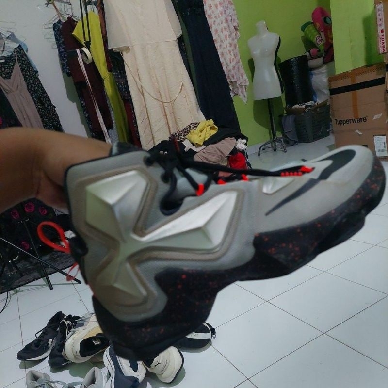 Jual Sepatu Second | Shopee Indonesia