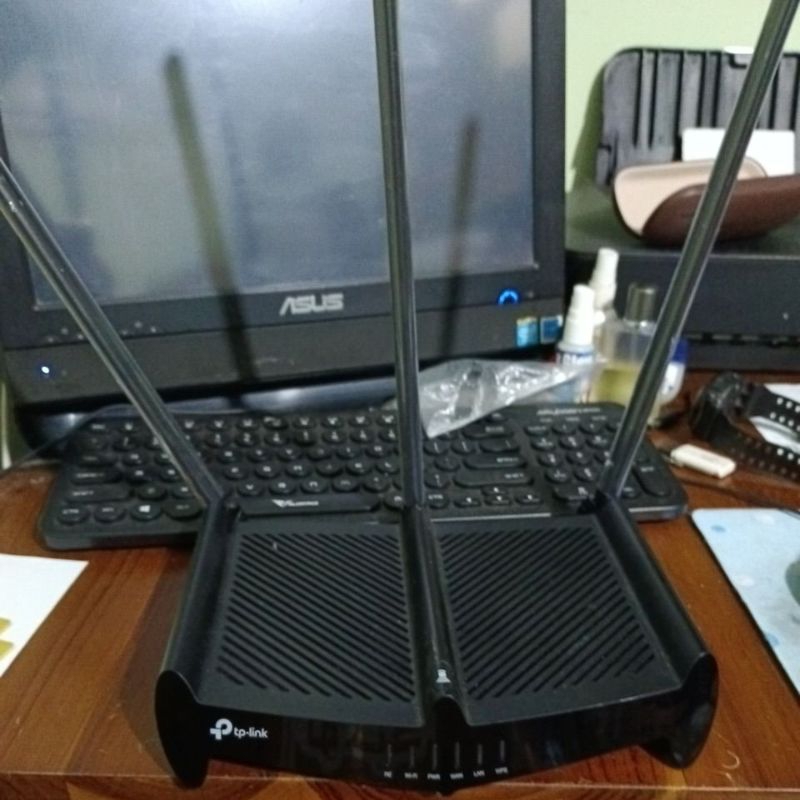 Jual TP LINK WR941HP HIGH POWER TEMBUS DINDING | Shopee Indonesia