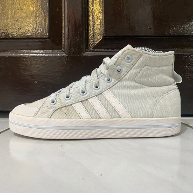 Jual Adidas neo bravada mid | Shopee Indonesia