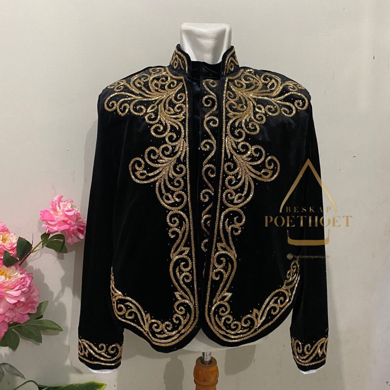 Jual BESKAP ADAT PENGANTIN JAWA SOLO ELEGAN MODERN HITAM DAN NAVY BUKAN ...