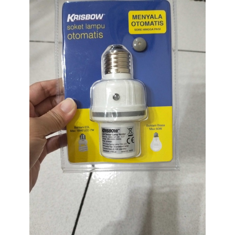 Jual soket lampu otomatis menyala krisbow | Shopee Indonesia