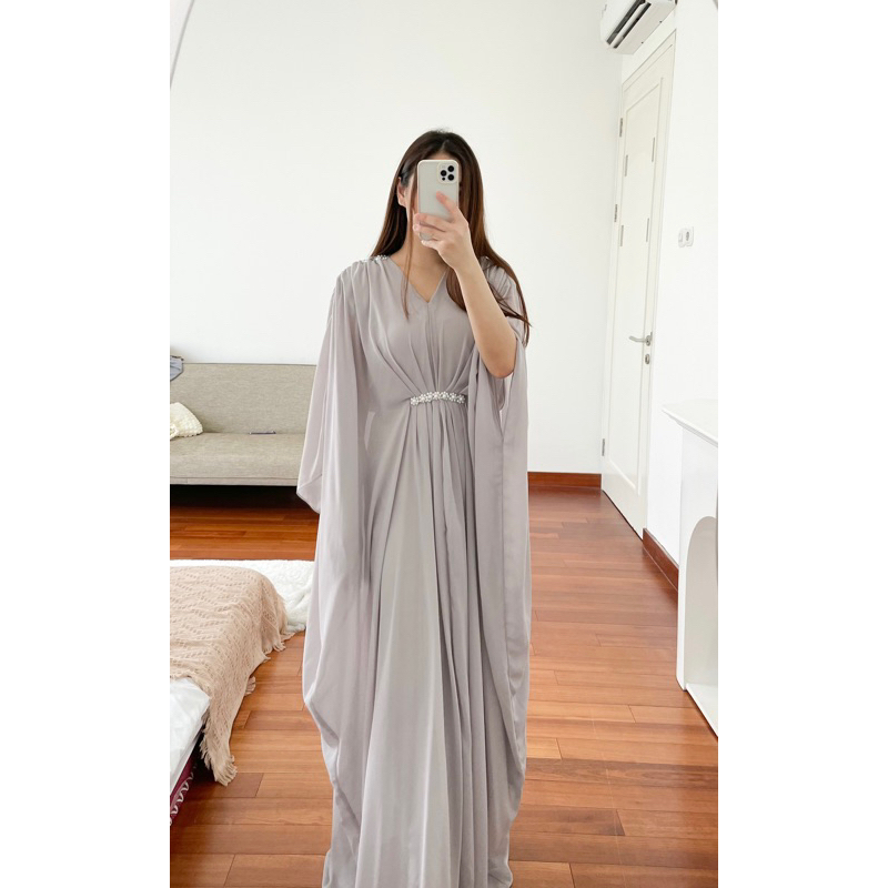 Jual chicchoc.id - saras kaftan dress | Shopee Indonesia