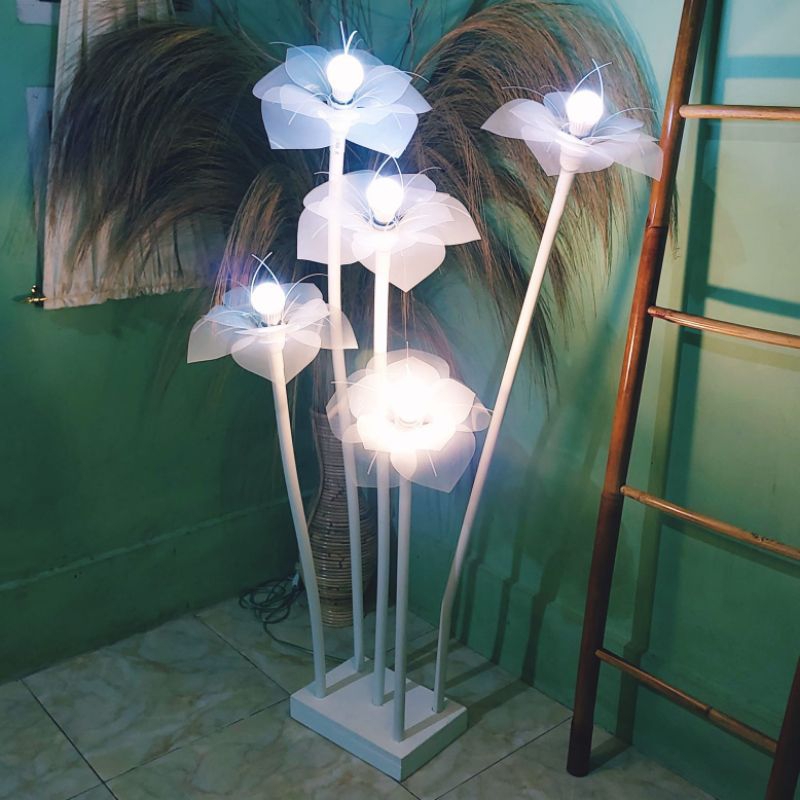 Jual Standing lampu kelopak bunga, backdrop dekorasi pelaminan ...