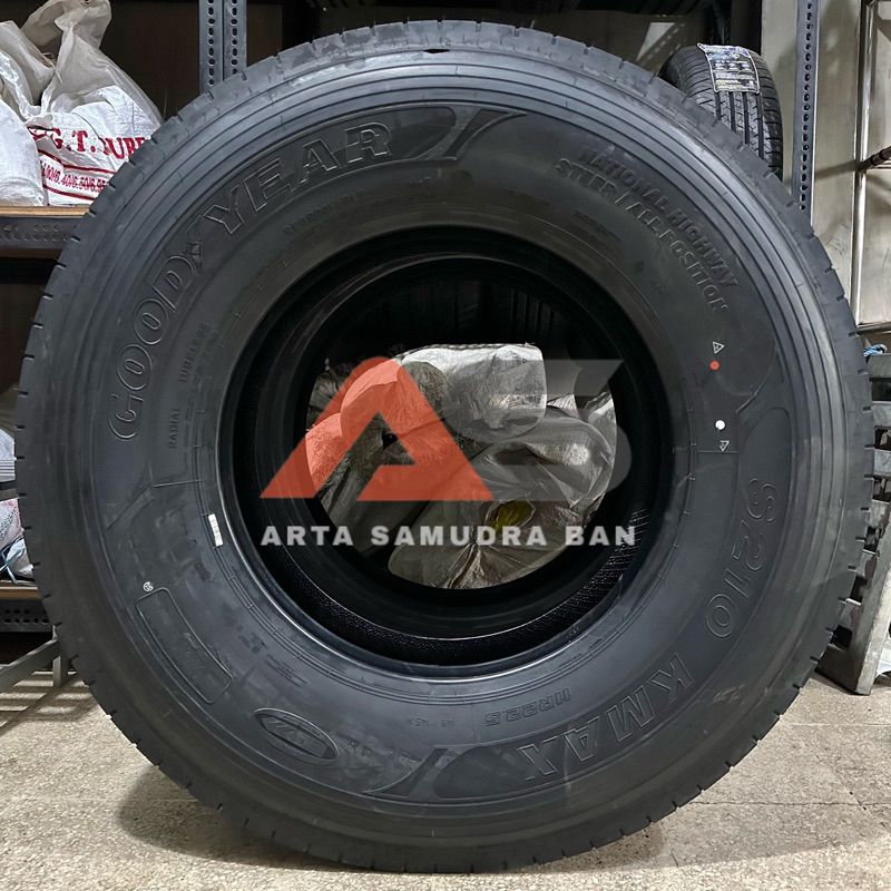 Jual Ban Truk Bus Radial Goodyear S210 KMAX 11 R 22.5 R22.5 11R22.5 16PR | Shopee Indonesia