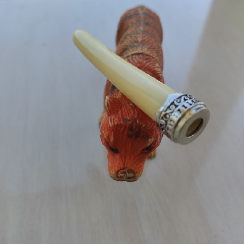 Jual ONCE TULANG SAPI KUNING GADING DILENGKAPI MAHKOTA ALPAKAH | Shopee ...