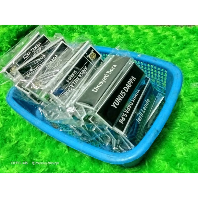 Jual NAMETAG/NAMETAGE/NAMETAG AKRILIK/PAPAN NAMA AKRILIK/NAMA DADA ...