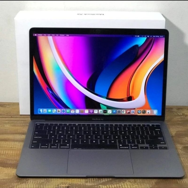 Jual MacBook Air 13 2020 MGN63 Apple M1 RAM 8GB SSD 256GB | Shopee ...