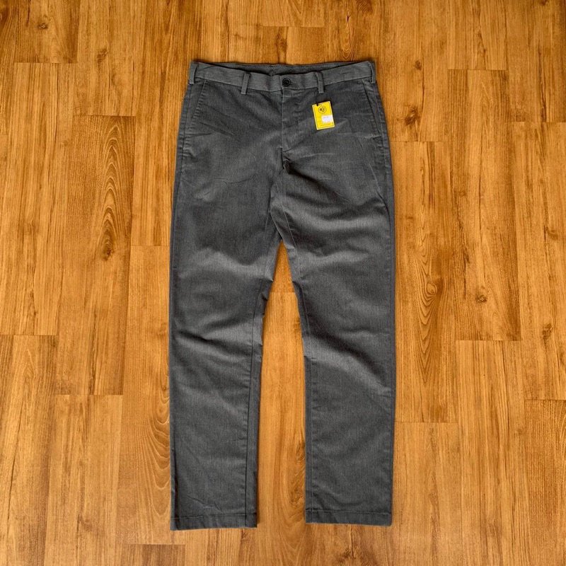 Jual UNIQLO CHINOS PANTS | Shopee Indonesia