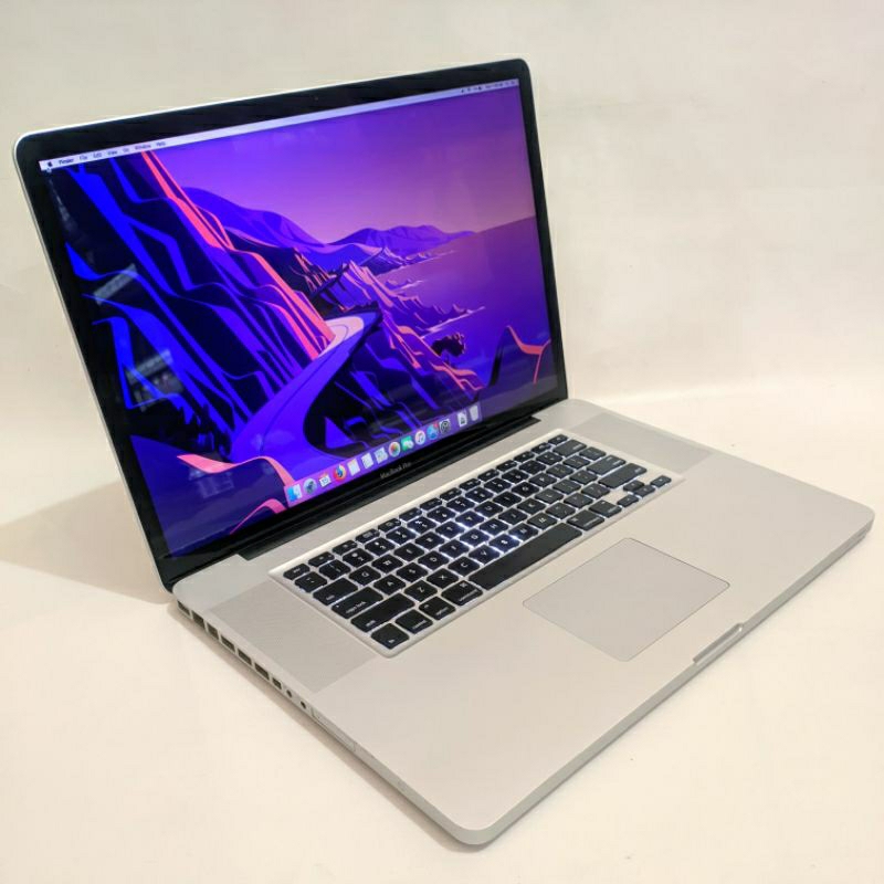 Jual laptop limited edition Macbook pro 17 - Doble vga Nvidia GeForce ...