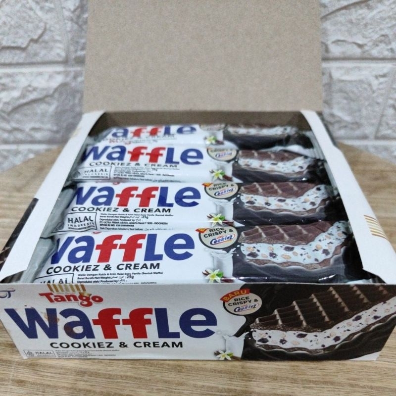 Jual NEW Tango Waffle Cookiez & Cream 1 box isi 12 pcs @25gr | Shopee ...