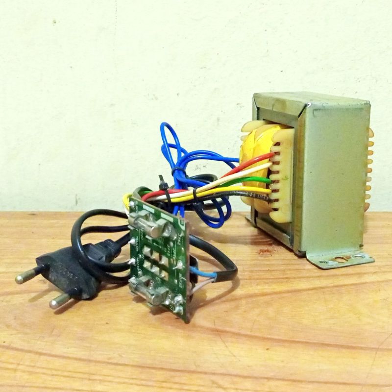 Jual Trafo 5A Polytron DAT58A AC 20V | Shopee Indonesia
