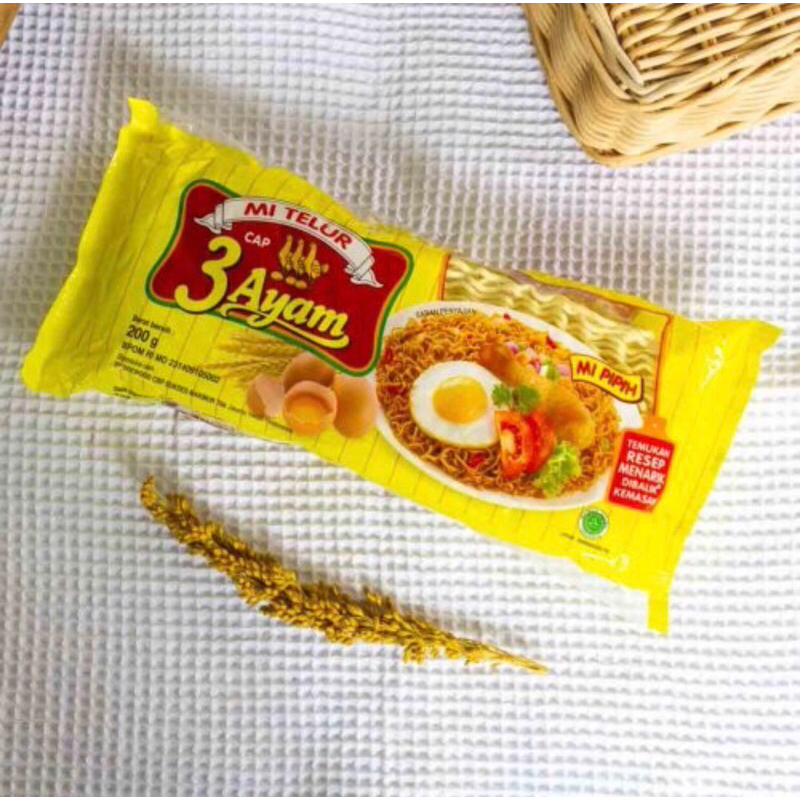 Jual Mie Telur Cap 3 Ayam / Mie Gepeng Yi Jian / Kwetiau / Soun / Bihun / Kulit Pangsit | Shopee ...