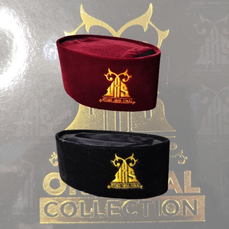 Jual Peci Merah dan Hitam Logo UAS | UAS ORIGINAL COLLECTION | Shopee ...