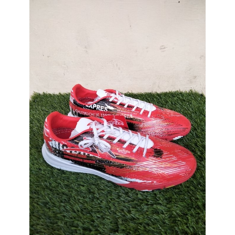 Jual specs lightspeed garuda attack fg | Shopee Indonesia