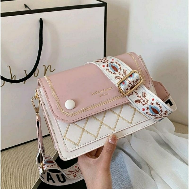 Jual RTN - NAGITA Tas Selempang Wanita Korean Bag Tas Wanita Tas ...