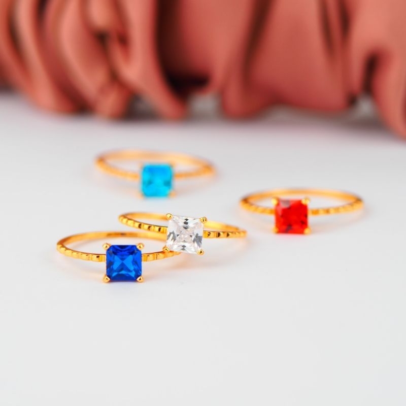 Jual Cincin Emas Mata Persegi Ring Gerigi - Toko Emas Gadjah | Shopee ...