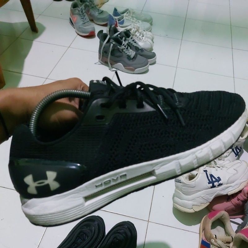 Jual Sepatu Second | Shopee Indonesia