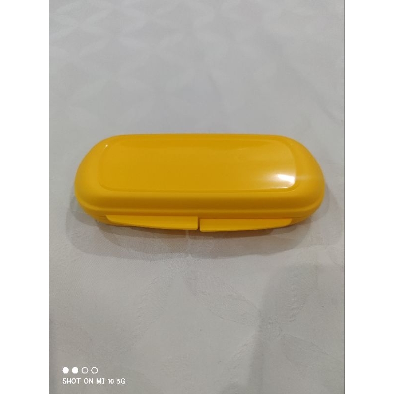 Jual Tupperware Cutlery Case (Kotak Kacamata) | Shopee Indonesia