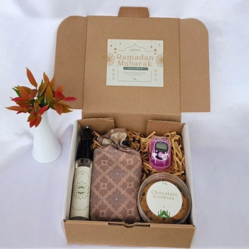 Jual Mecca Pack (Hampers Ramadhan + Free Greating Card + Packing ...