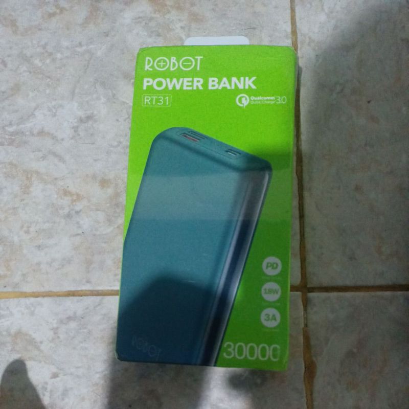 Jual POWER BANK ROBOT RT31 30000mAh | Shopee Indonesia