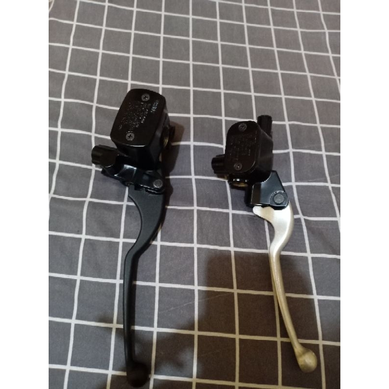 Jual MASTER REM YAMAHA R25 (ORIGINAL) | Shopee Indonesia