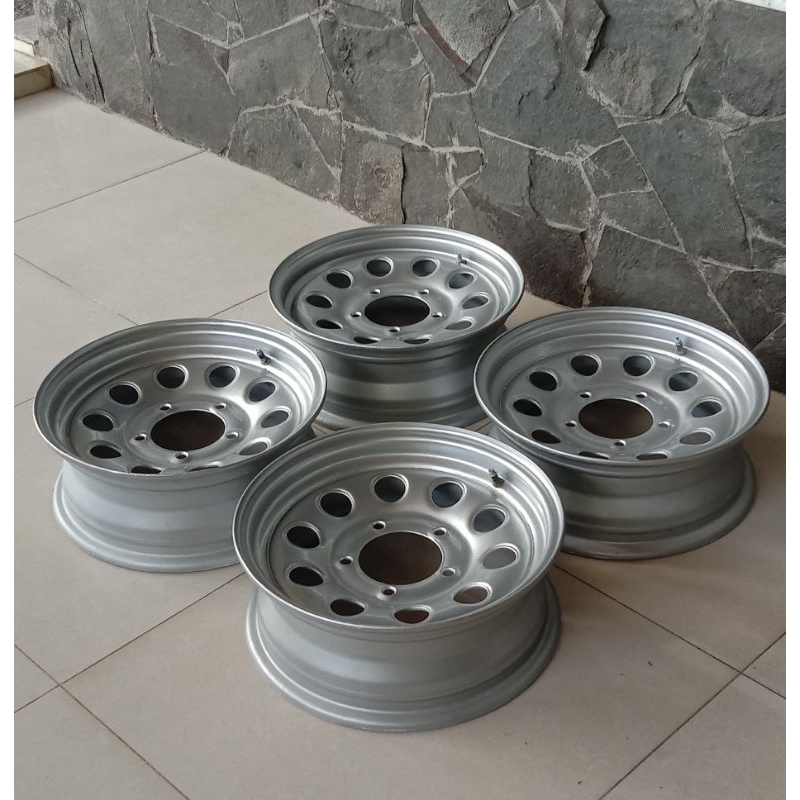 Jual 4 VELG KALENG R15 TUBELESS SILVER METALICK SIAP PAKAI. PNP KATANA ...