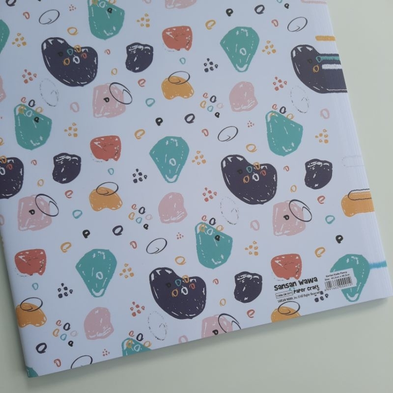 Jual Kertas Kado Sansan Wawa Fancy Motif Pattern Abstrak Putih Cute ...