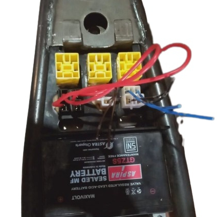 Jual Socket Plus Pangkon Dudukan Sikring Soket 1 Set Rilai Relai Benik ...