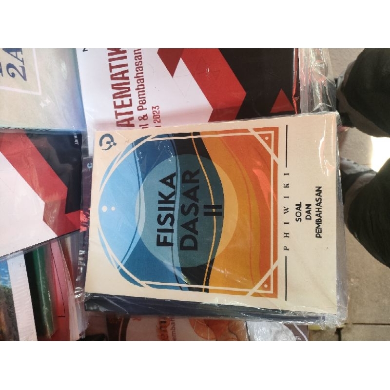 Jual phiwiki buku FISIKA DASAR II SOAL DAN PEMBAHASAN EDISI 2023 EDISI TERBARU | Shopee Indonesia