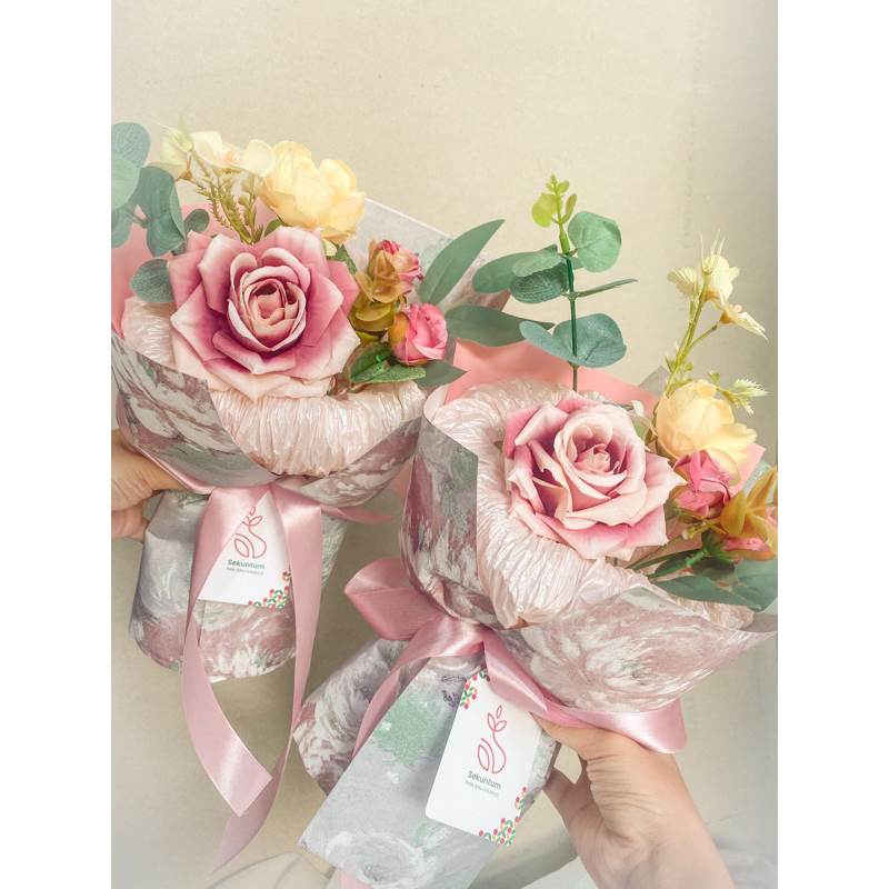 Jual BUKET BUNGA MINI ARTFISIAL | candy dounut | Shopee Indonesia