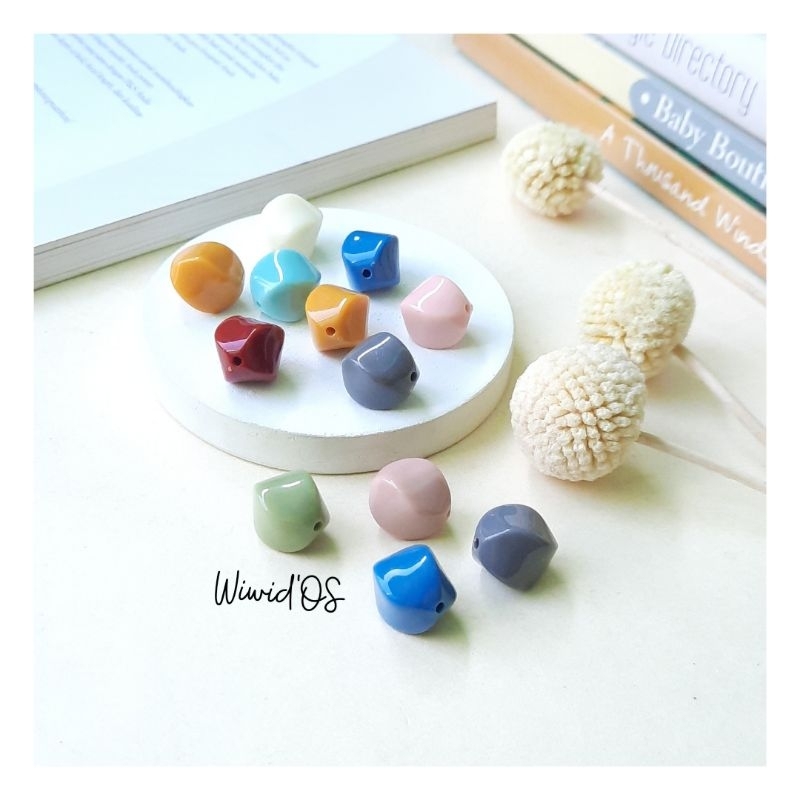 Jual (6 biji) MANIK CHACHA TAK BERATURAN 14 mm | Shopee Indonesia