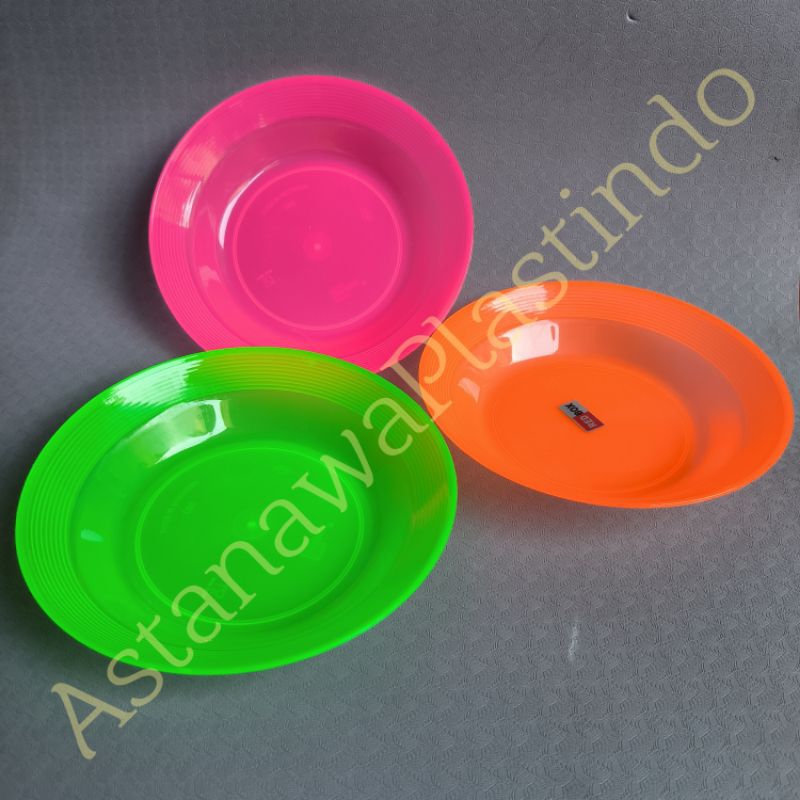 Jual 1 lusin RedBox Piring makan 9 inch Rainbow plate plastik warna ...