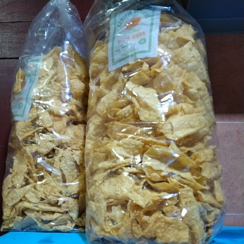 Jual kerupuk bawang/krupuk pangsit 1bll/2,8kg | Shopee Indonesia