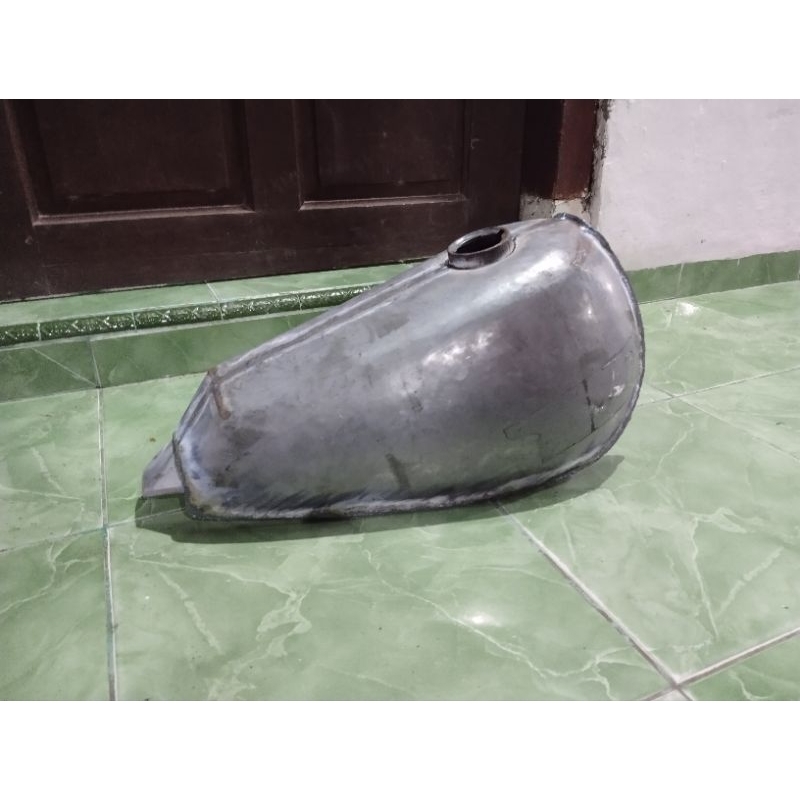 Jual Tangki tengki motor trail dt klasik lawas tua gastank tanki tank ...