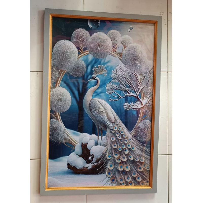 Jual hiasan dinding cetak merak laris plus bingkai real pict ukuran 85* ...