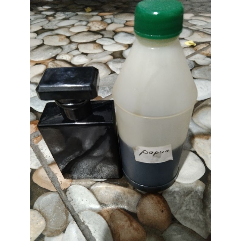 Jual Ready minyak wangi sulingan asli dari bibit kayu gaharu Papua ...