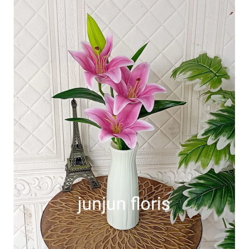 Jual bunga lili latex artificial vas plastik | Shopee Indonesia