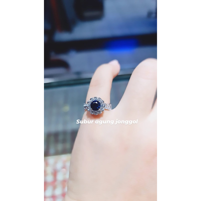 Jual Cincin royal blue mas putih 8k asli cantik manis | Shopee Indonesia