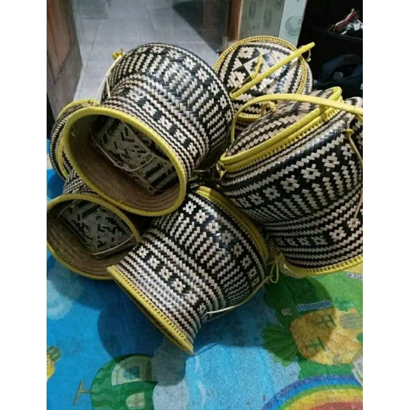 Jual bakul nasi motif batik full anyaman bambu | Shopee Indonesia