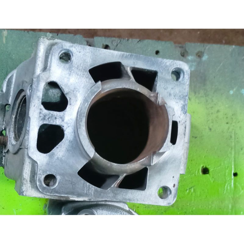 Jual Blok silinder buring kawasaki ninja super kips. kondisi bahan bore ...