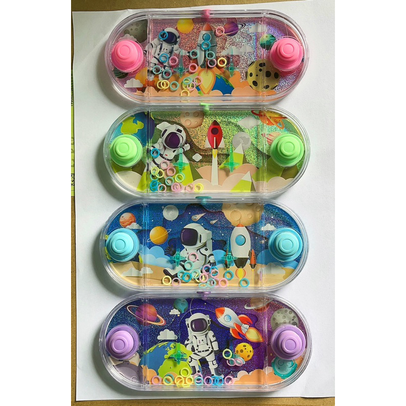 Jual Mainan Anak Tradisional Game Air Bentuk GAME BOY gambar astronot ...