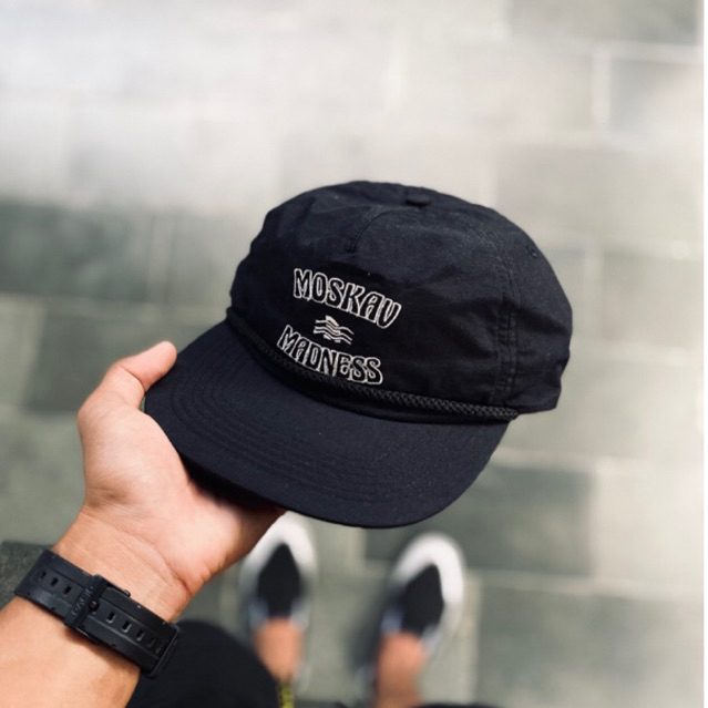 Jual MOSKAV - MADNESS FIN BLACK 6 PANEL HAT | Shopee Indonesia