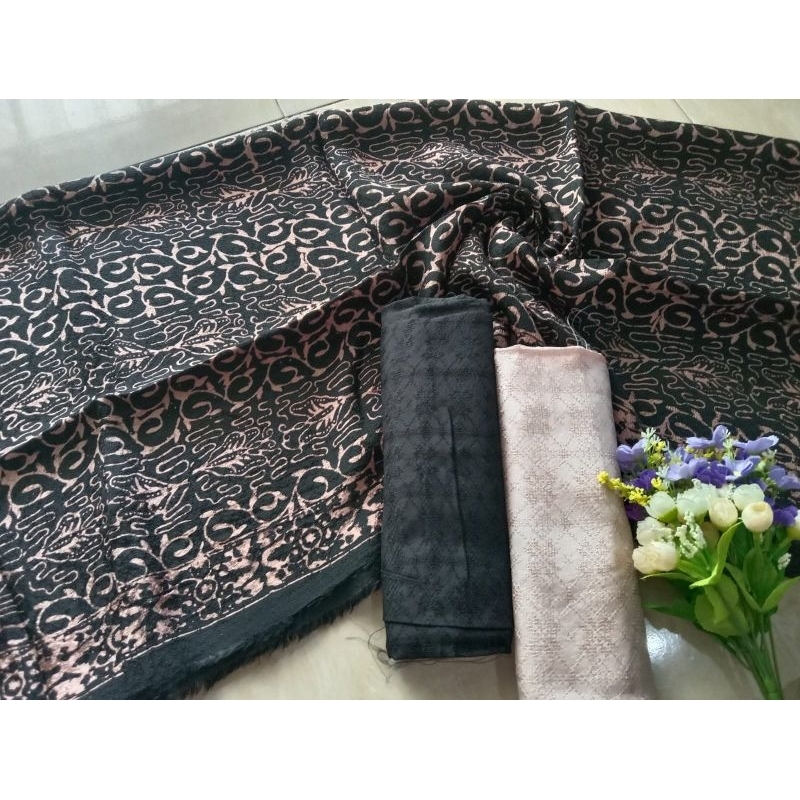 Jual KAIN BATIK VISCOSE BATIK CIREBON TRUSMI LASEM BACEM | Shopee Indonesia