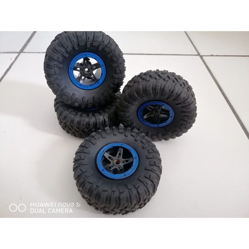 Jual Ban dan Velg Rc Rock Crawler Qd Skala 1:16 Warna Biru Copotan ...