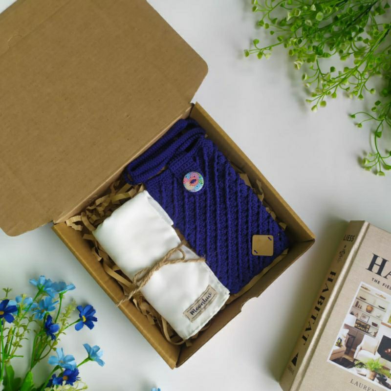 Jual Hamper hijab/ Hampers cewek/ Kado pernikahan/ Kado wisuda/ Tas ...