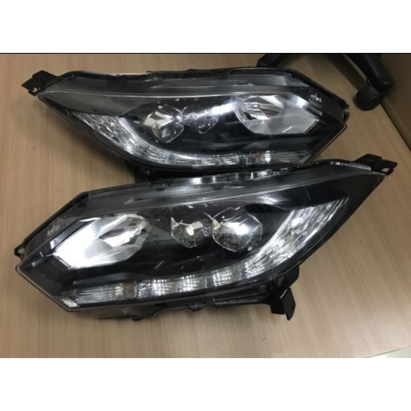Jual Headlamp HRV Prestige 2016 2017 2018 Original | Shopee Indonesia